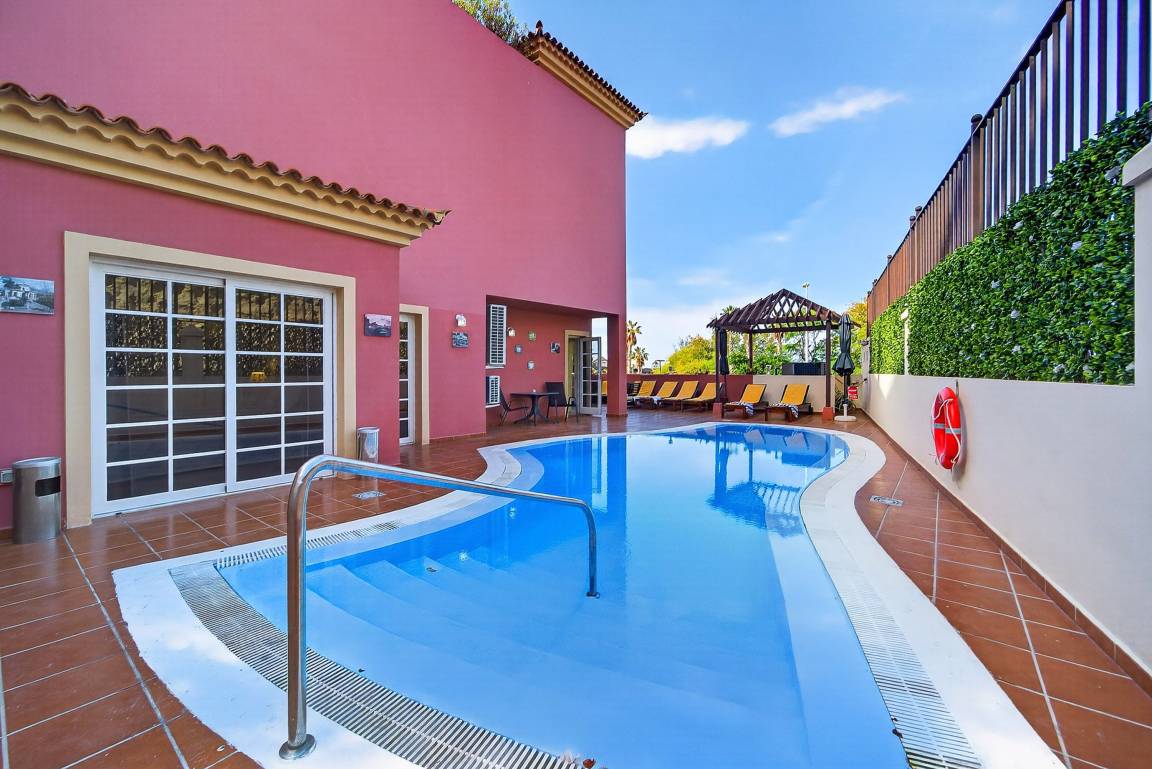 250 M² Apartment ∙ 5 Bedrooms ∙ 10 Guests - Adeje