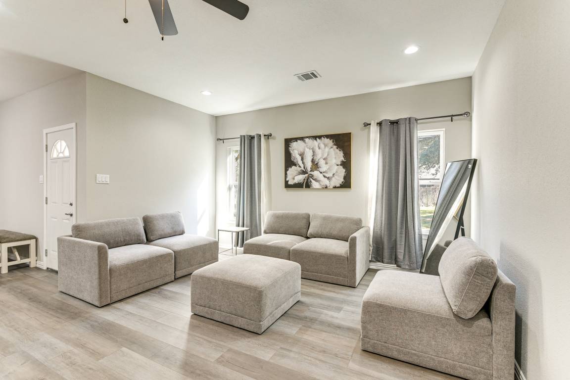 178 M² House ∙ 4 Bedrooms ∙ 8 Guests - Houston, TX