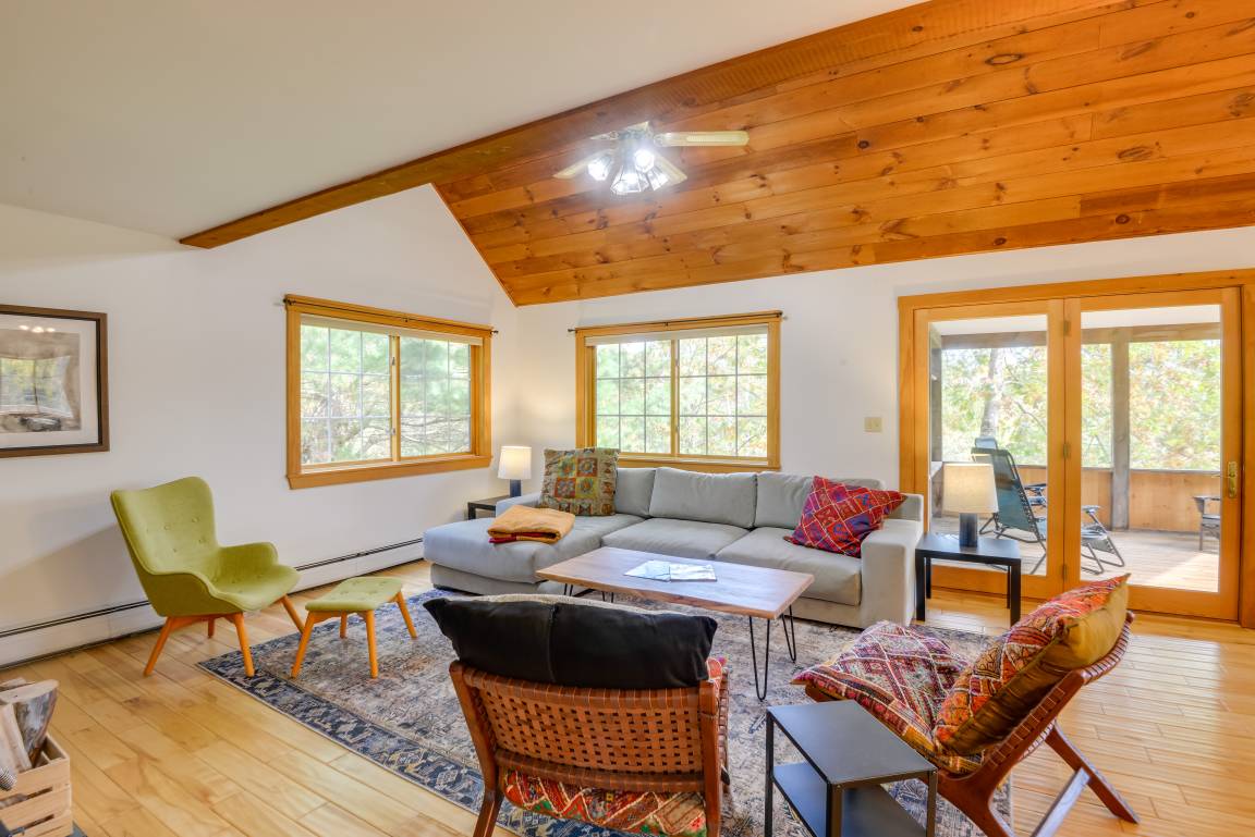 250 M² House ∙ 4 Bedrooms ∙ 7 Guests - Westminster, VT