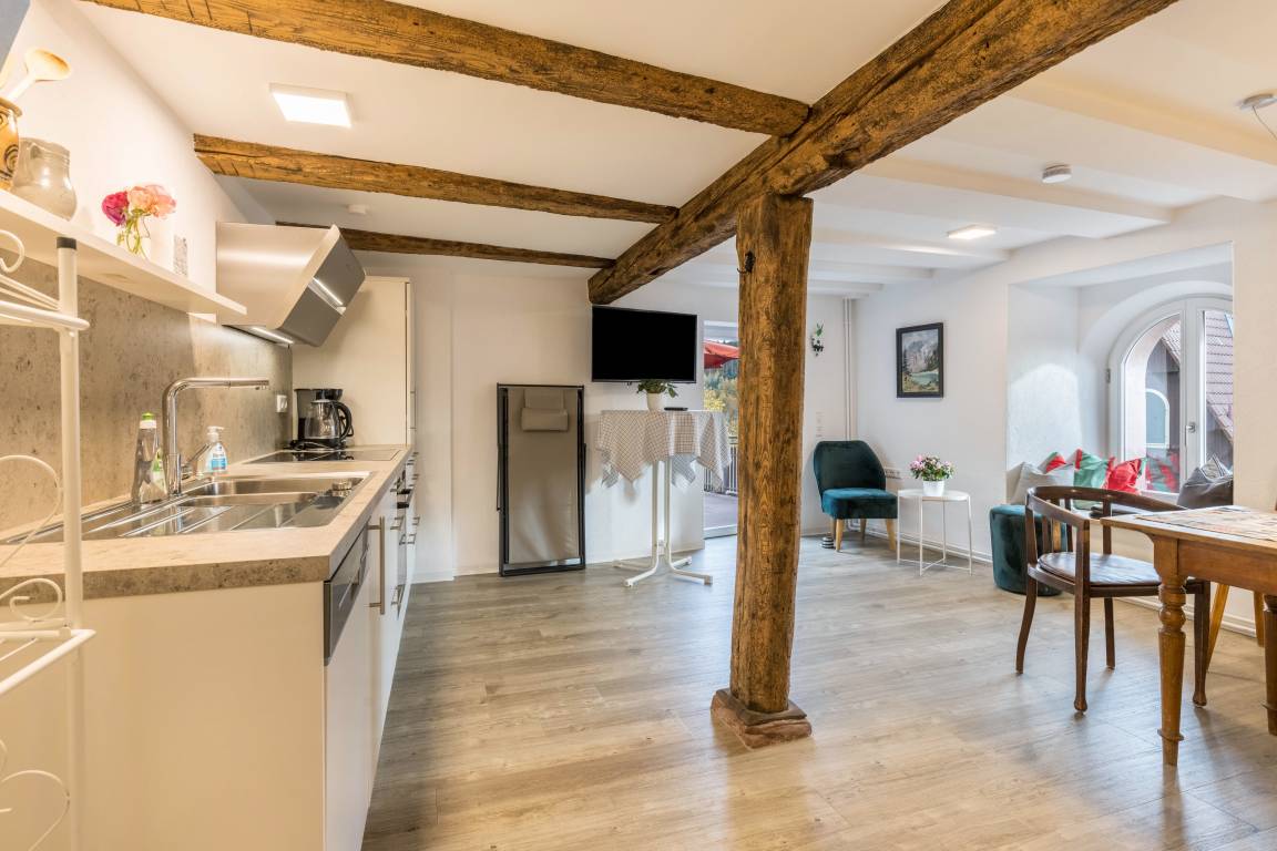 59 M² Ferienwohnung ∙ 1 Schlafzimmer ∙ 2 Gäste - Altensteig