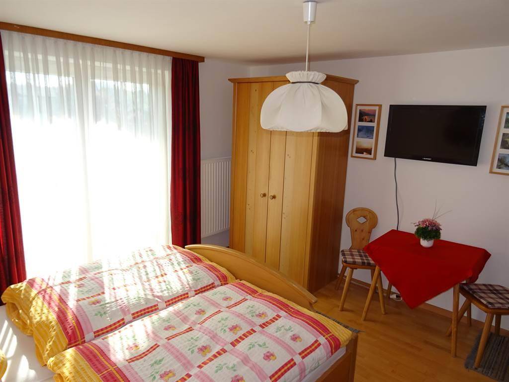 16 M² Hotel ∙ 1 Bedroom ∙ 2 Guests - Hintersee