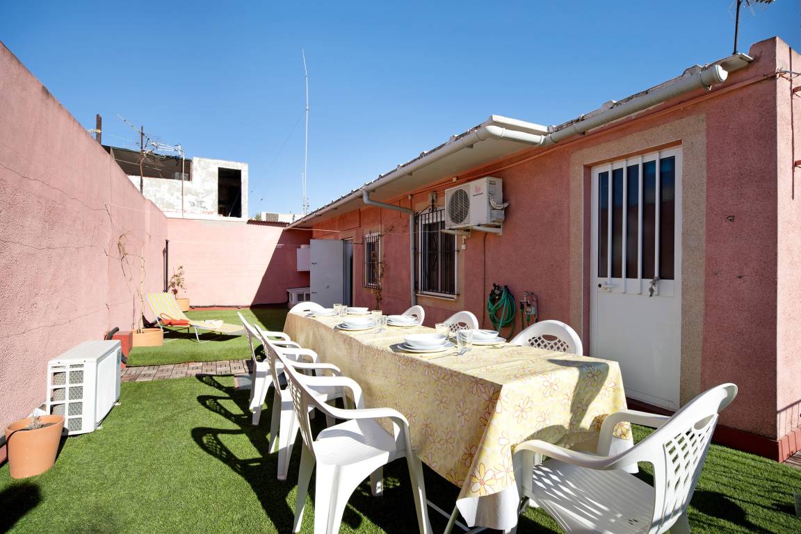 96 M² House ∙ 4 Bedrooms ∙ 6 Guests - Jerez de la Frontera