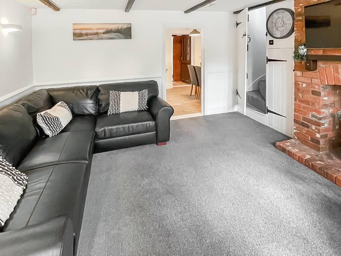 Cottage ∙ 3 Bedrooms ∙ 6 Guests - Lowestoft