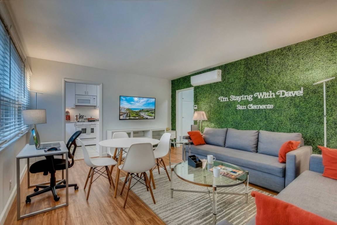 Apartment ∙ 2 Bedrooms ∙ 5 Guests - San Juan Capistrano, CA