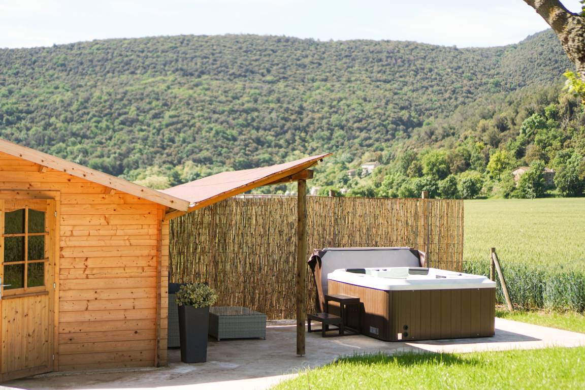 62 M² Casa ∙ 2 Habitaciones ∙ 4 Huéspedes - Besalú
