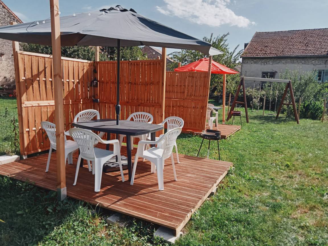 80 M² Appartement ∙ 2 Chambres ∙ 6 Personnes - Doucier