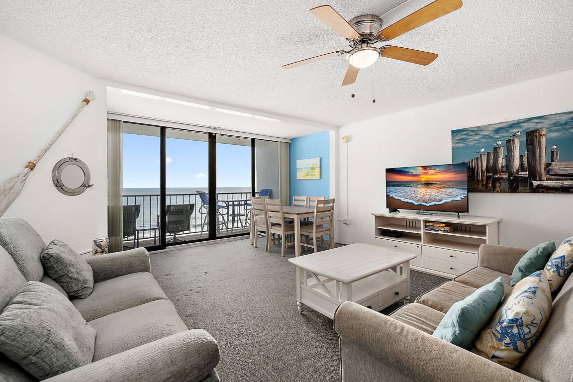 Condo ∙ 2 Bedrooms ∙ 8 Guests - Ocean City, MD