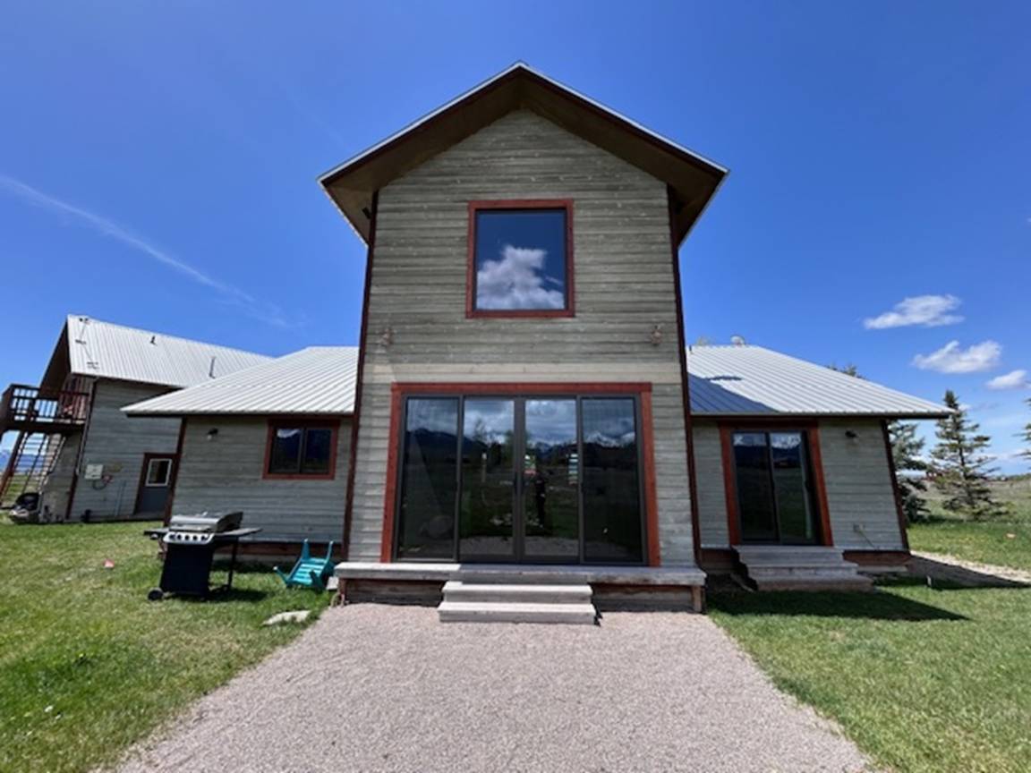 167 M² Farmhouse ∙ 3 Bedrooms ∙ 8 Guests - Driggs, ID