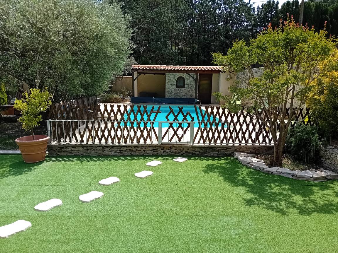120 M² Villa ∙ 3 Bedrooms ∙ 6 Guests - Avignon