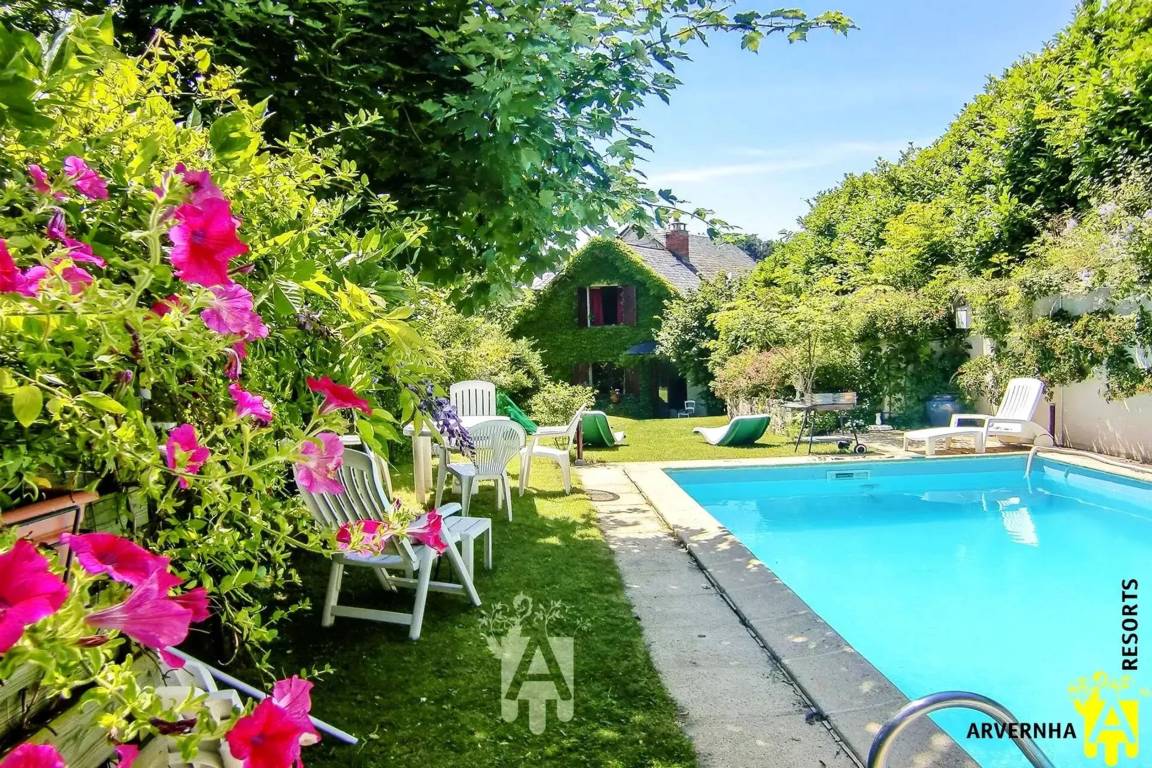 190 M² Casa ∙ 4 Habitaciones ∙ 8 Huéspedes - Saint-Saturnin