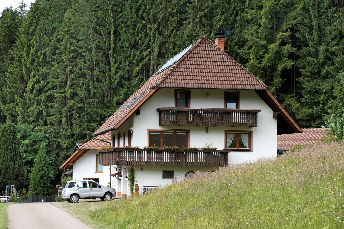 60 M² Ferienwohnung ∙ 2 Schlafzimmer ∙ 6 Gäste - Haslach im Kinzigtal