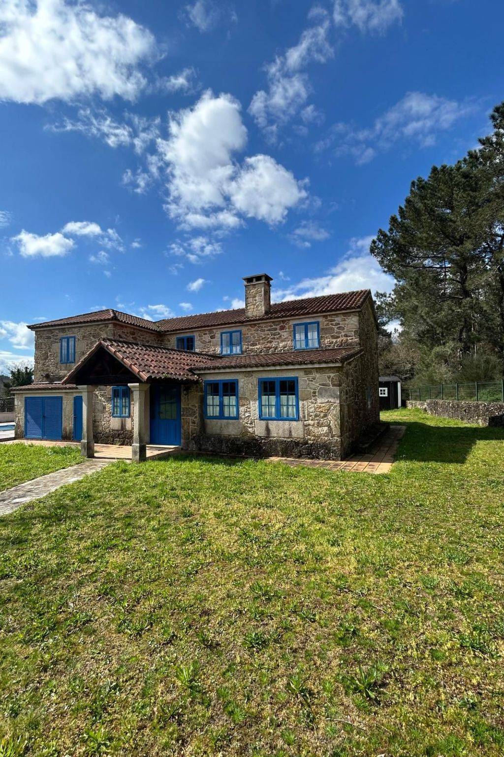 250 M² House ∙ 4 Bedrooms ∙ 10 Guests - Teo