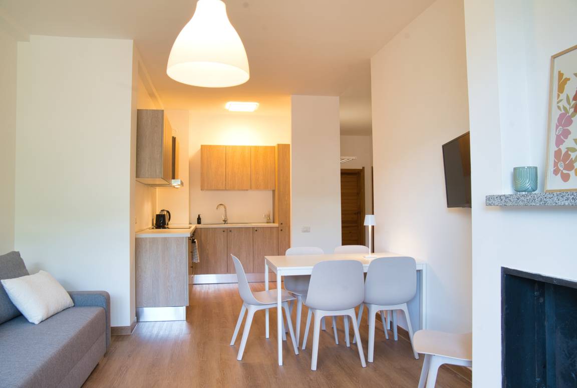 67 M² Appartement ∙ 2 Chambres ∙ 6 Personnes - Lecco