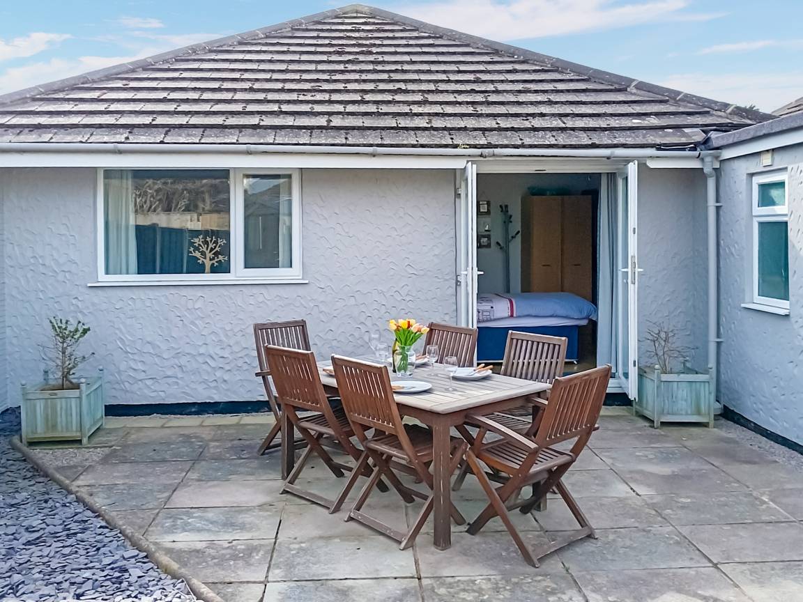 Cottage ∙ 3 Bedrooms ∙ 5 Guests - Tywyn