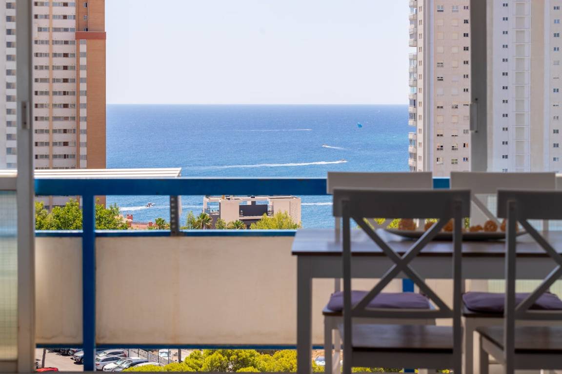 80 M² Apartamento ∙ 1 Habitación ∙ 3 Huéspedes - Benidorm