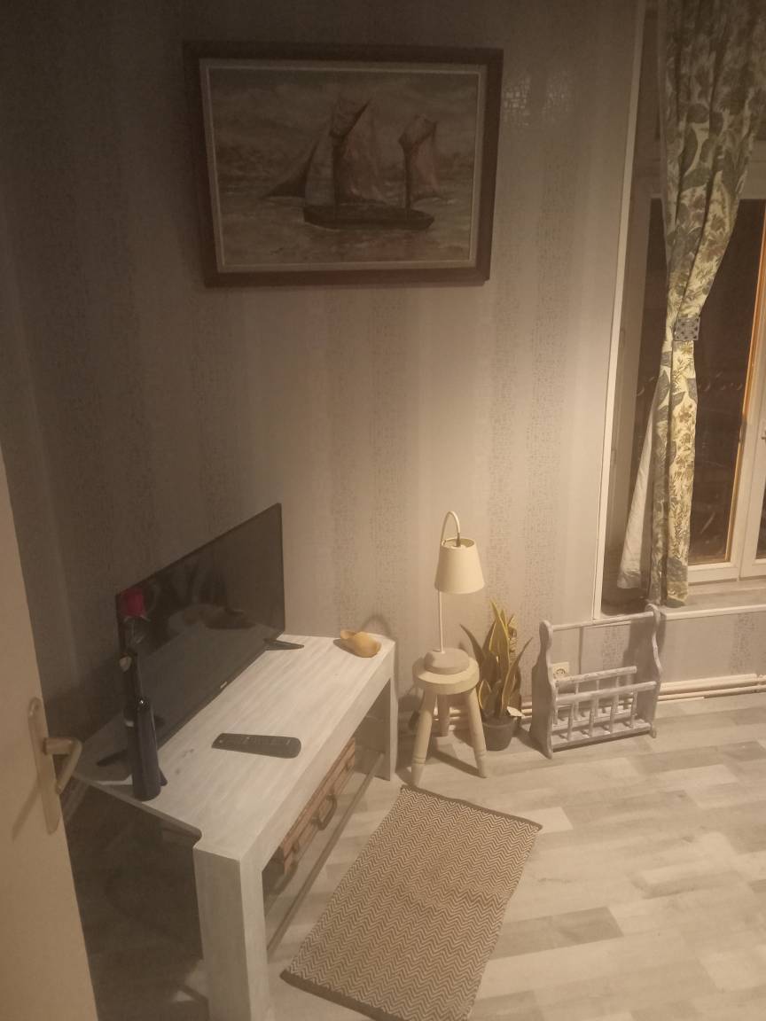120 M² Chambre Privée ∙ 1 Chambre ∙ 2 Personnes - Bourbonne-les-Bains