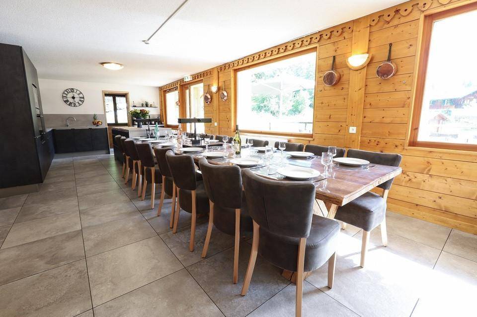 300 M² Appartement ∙ 7 Chambres ∙ 15 Personnes - Châtel