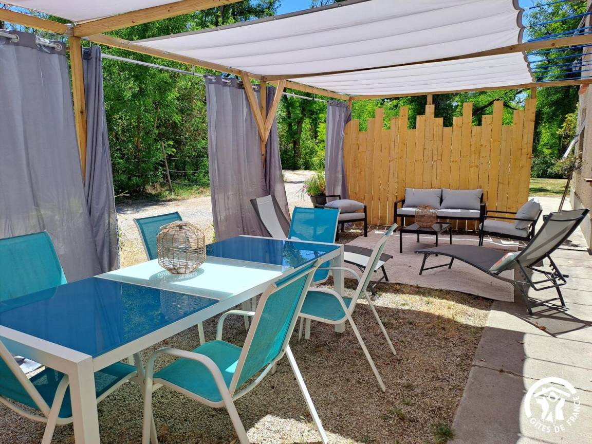 85 M² Gîte ∙ 3 Bedrooms ∙ 6 Guests - Blan