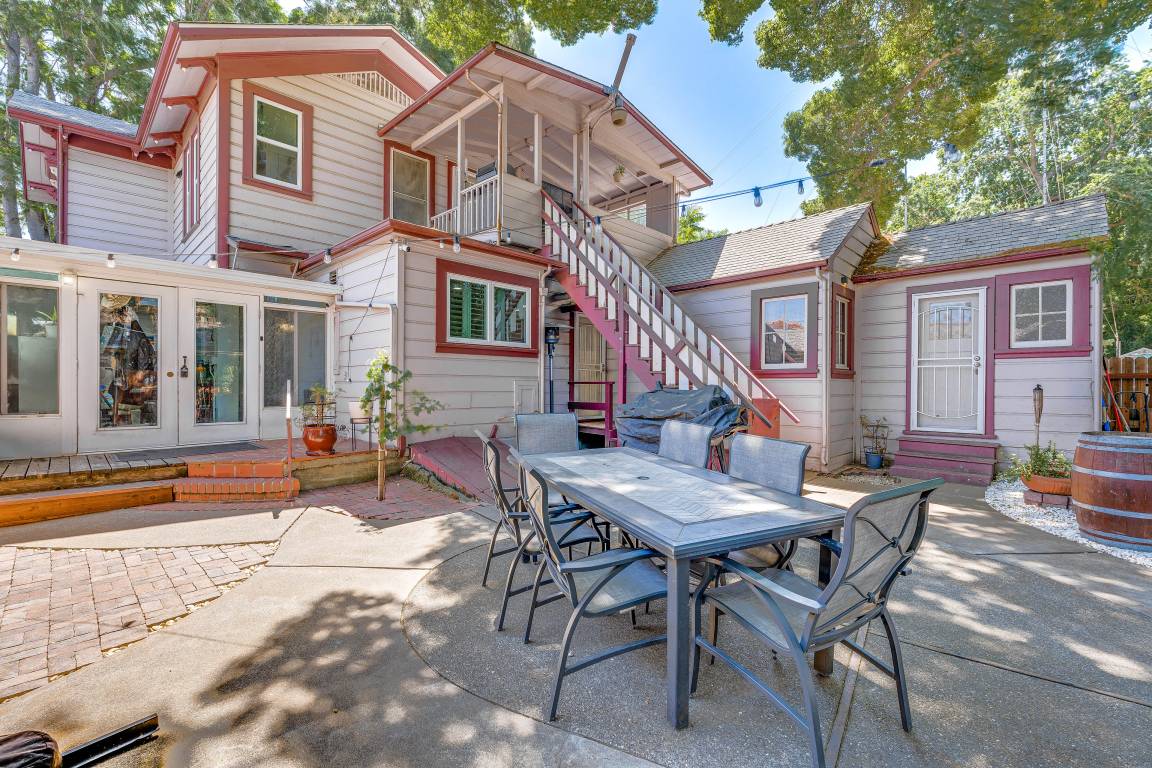 171 M² Apartamento ∙ 3 Habitaciones ∙ 6 Huéspedes - Woodland, CA