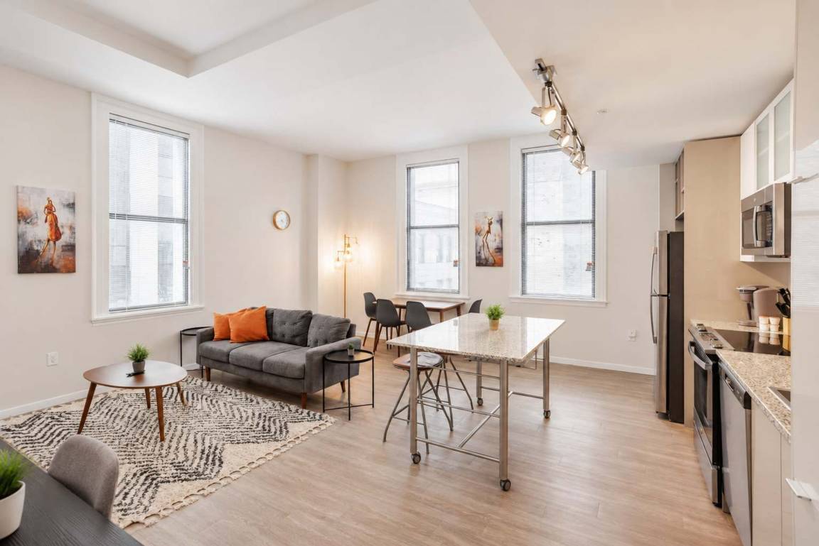 Apartment ∙ 2 Bedrooms ∙ 4 Guests - Covington, KY