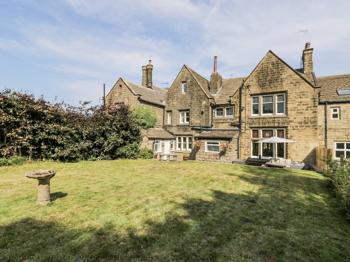 Cottage ∙ 5 Bedrooms ∙ 10 Guests - Hebden Bridge