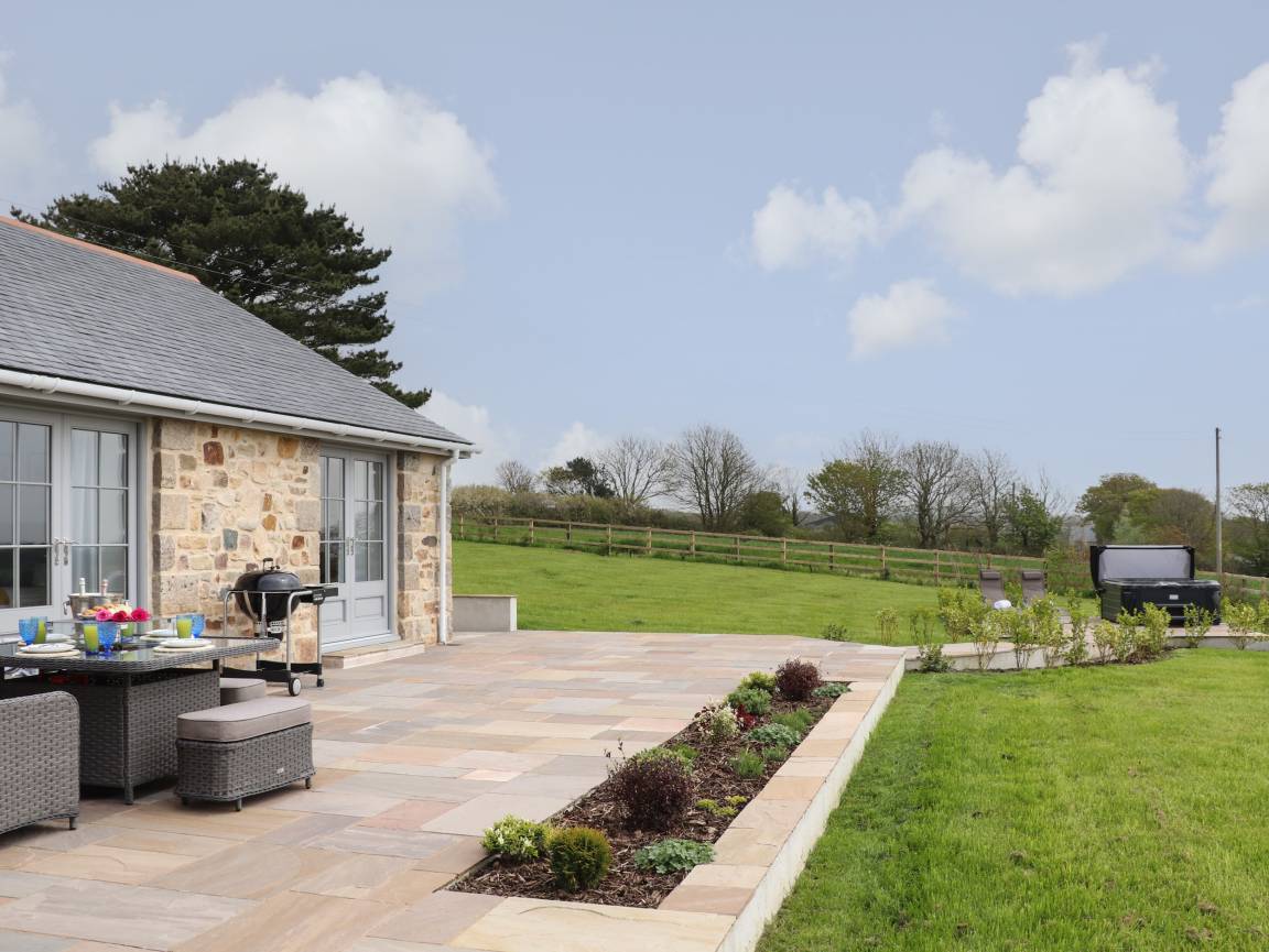 Cottage ∙ 3 Bedrooms ∙ 6 Guests - Helston