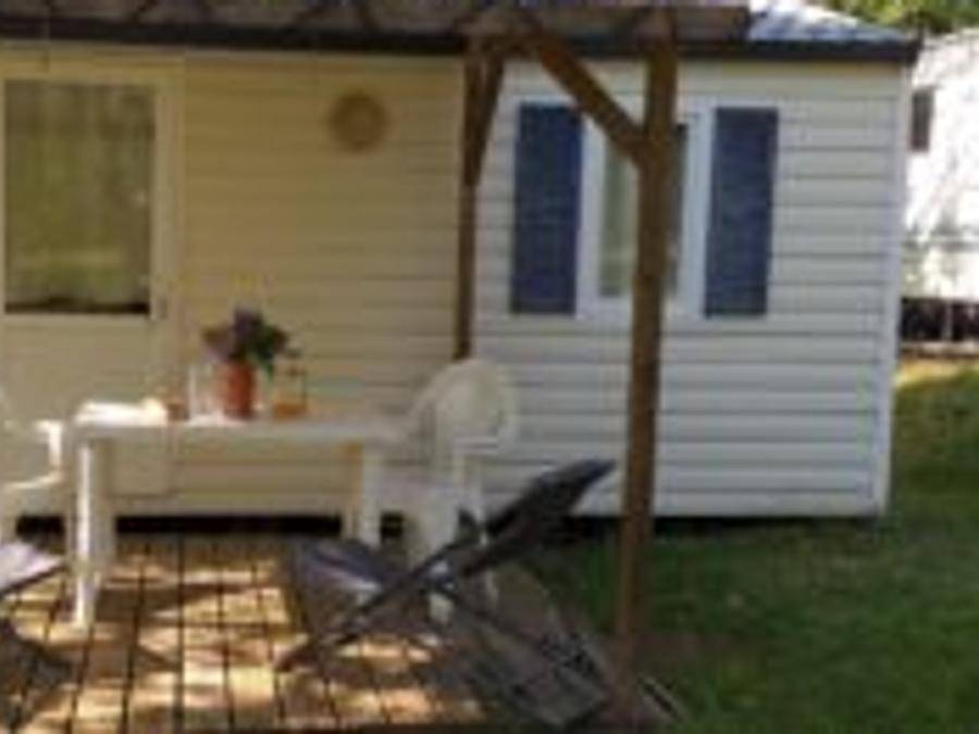 Caravan ∙ 2 Bedrooms ∙ 4 Guests - Souillac
