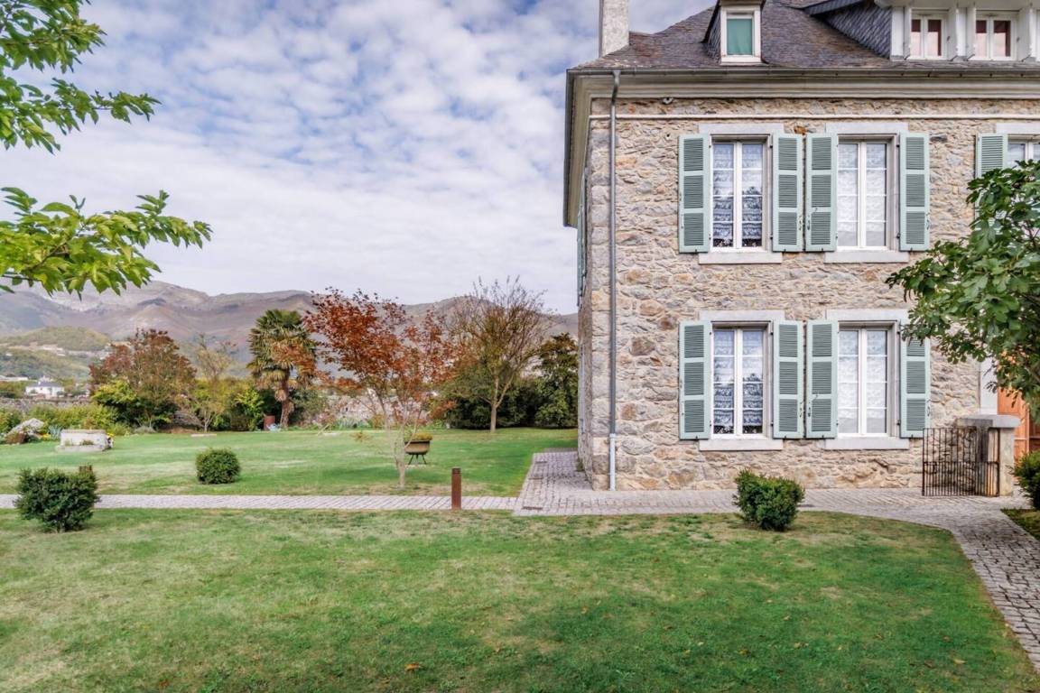 50 M² Apartamento ∙ 2 Habitaciones ∙ 4 Huéspedes - Argelès-Gazost