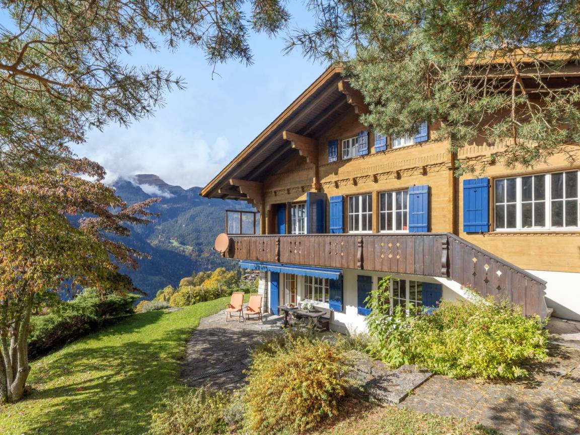 246 M² Ferienhaus ∙ 4 Schlafzimmer ∙ 10 Gäste - Lauterbrunnen