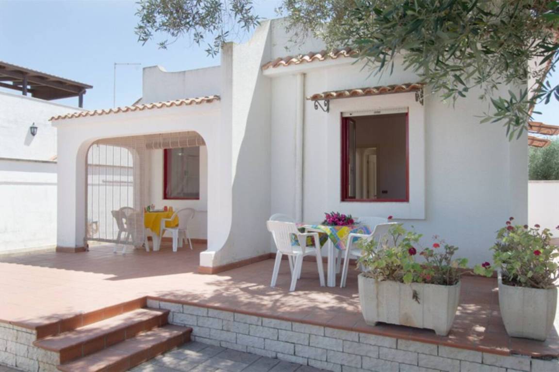 250 M² Villa ∙ 2 Habitaciones ∙ 8 Huéspedes - Manduria
