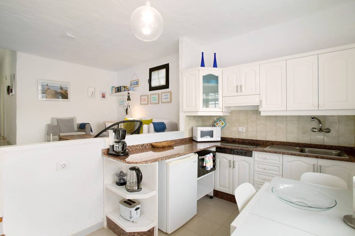 80 M² Ferienwohnung ∙ 3 Schlafzimmer ∙ 5 Gäste - Sardina