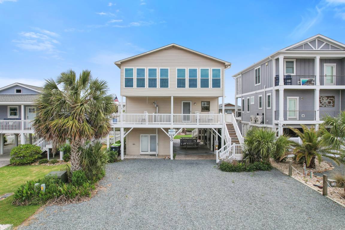 243 M² House ∙ 5 Bedrooms ∙ 16 Guests - Holden Beach, NC