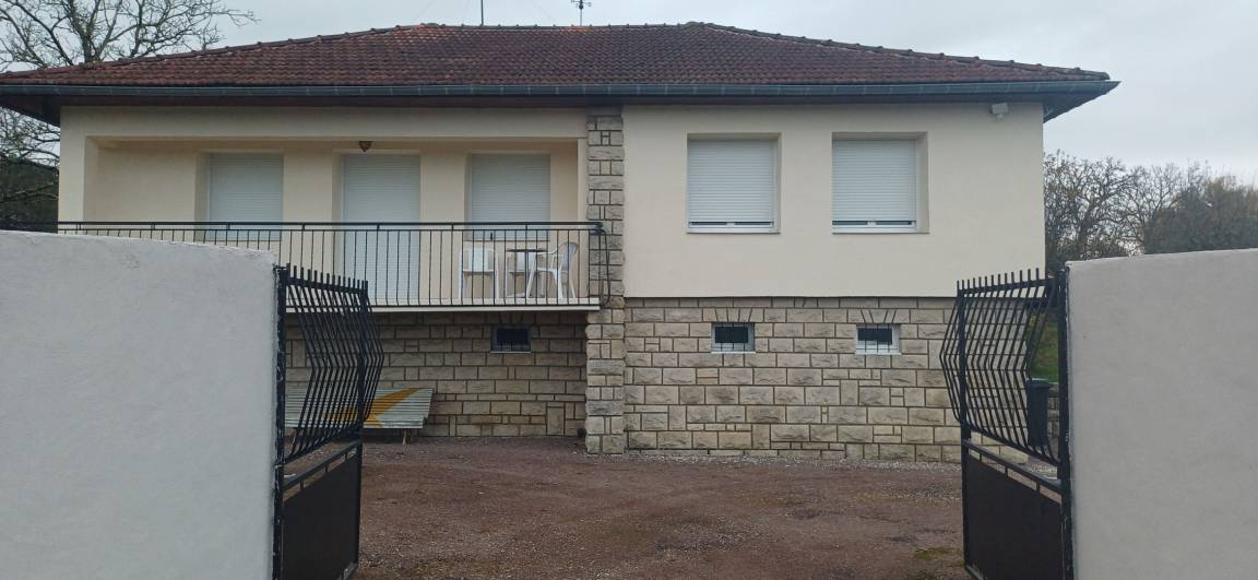 90 M² Gîte ∙ 3 Chambres ∙ 6 Personnes - Haute-Marne