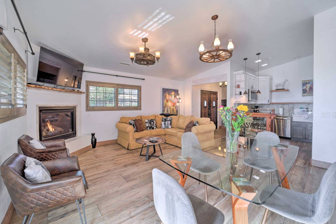 130 M² House ∙ 3 Bedrooms ∙ 6 Guests - Oak Creek Canyon, AZ