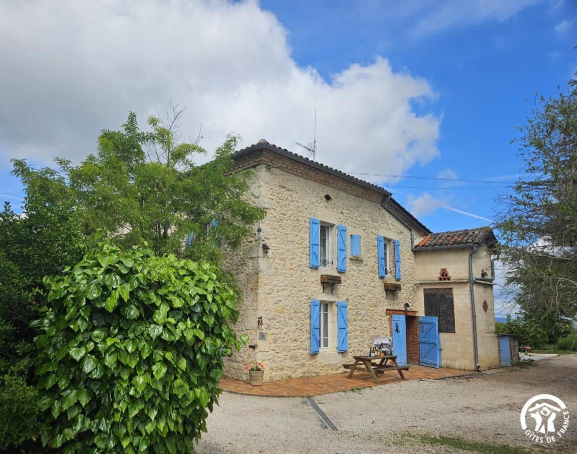 135 M² Gîte ∙ 3 Chambres ∙ 6 Personnes - Albi