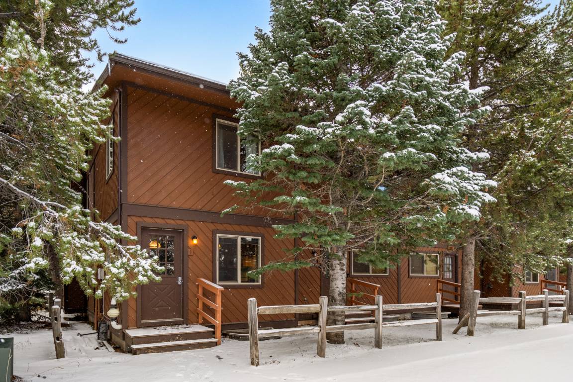 84 M² House ∙ 2 Bedrooms ∙ 4 Guests - West Yellowstone, MT