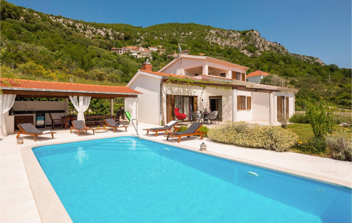 135 M² Casa ∙ 3 Camere Da Letto ∙ 8 Ospiti - Mimice