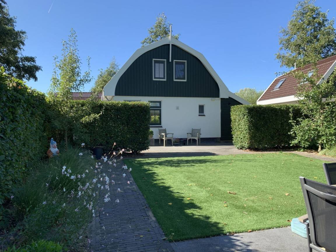 80 M² Ferienhaus ∙ 2 Schlafzimmer ∙ 4 Gäste - Alkmaar