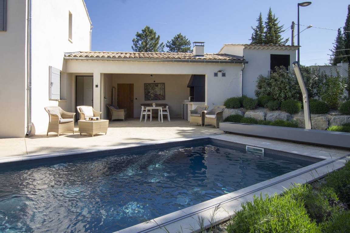 115 M² Villa ∙ 3 Bedrooms ∙ 6 Guests - Malaucène