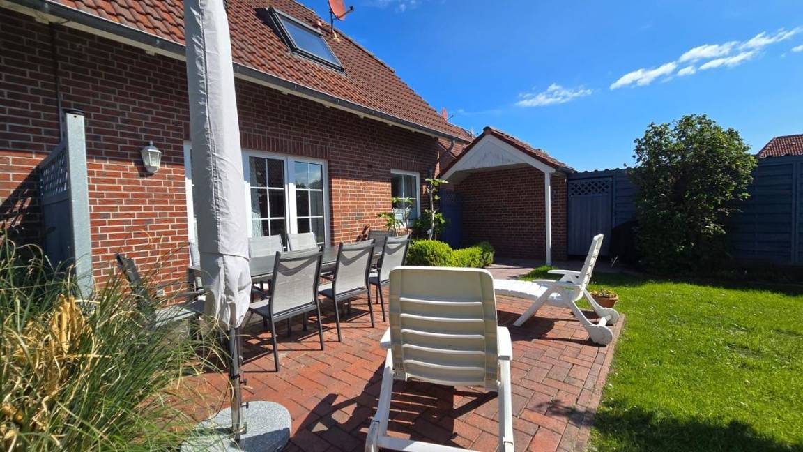 65 M² Ferienwohnung ∙ 2 Schlafzimmer ∙ 2 Gäste - Dornum