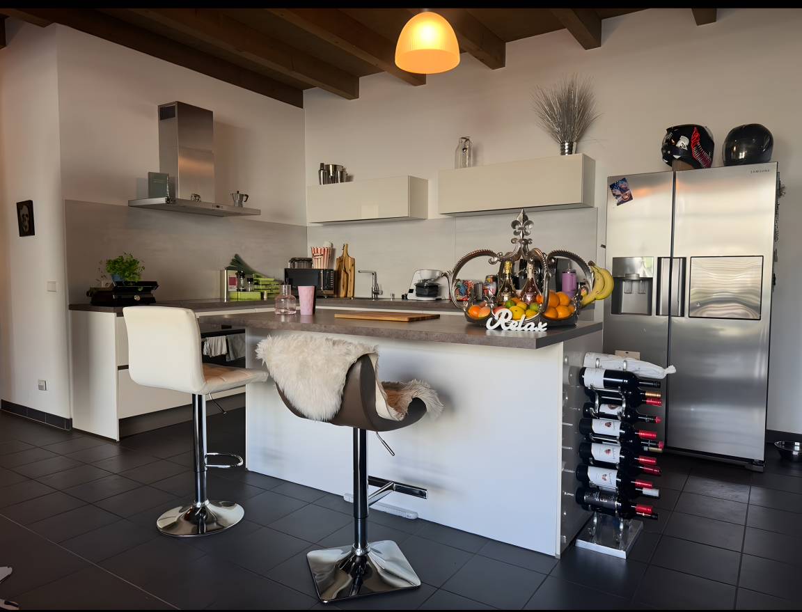 150 M² Ferienwohnung ∙ 2 Schlafzimmer ∙ 4 Gäste - Hilzingen