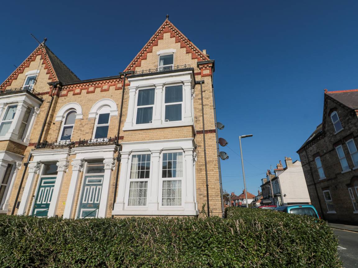 Cottage ∙ 2 Bedrooms ∙ 6 Guests - Flamborough