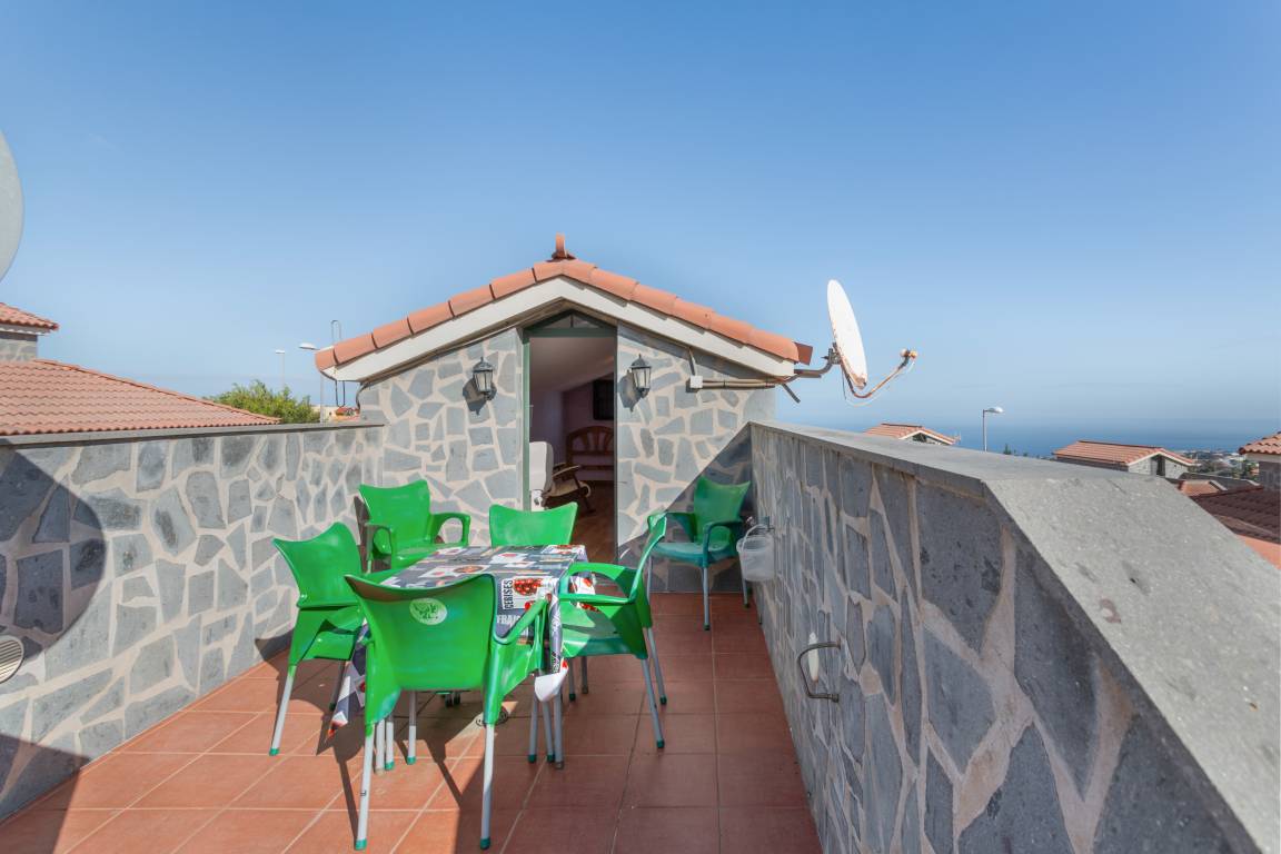 100 M² House ∙ 2 Bedrooms ∙ 4 Guests - Firgas