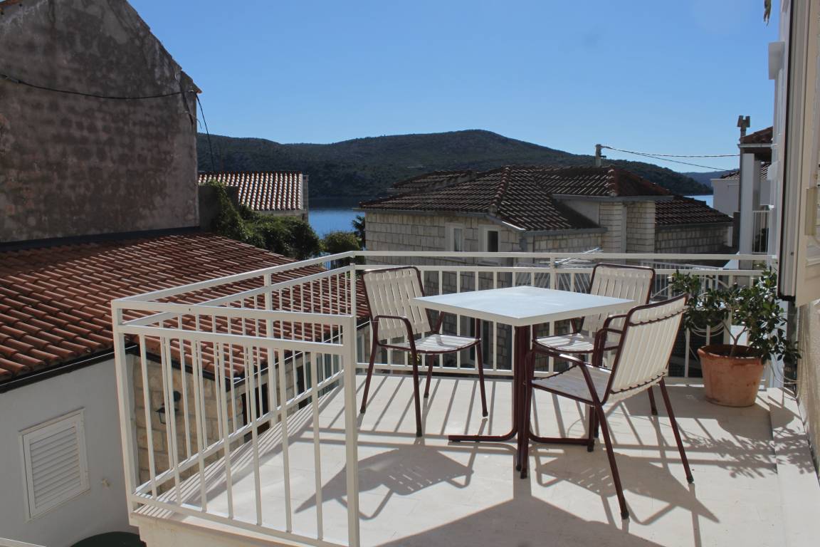 41 M² Appartement ∙ 2 Chambres ∙ 4 Personnes - Slano