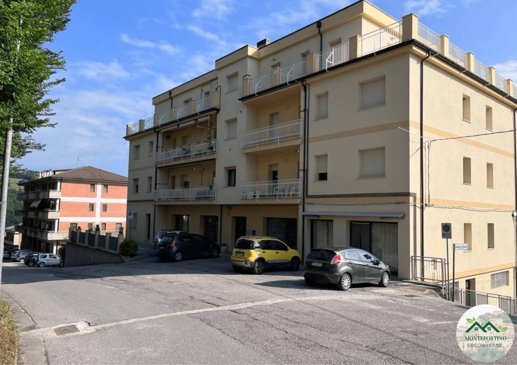 65 M² Apartment ∙ 2 Bedrooms ∙ 6 Guests - Sarnano