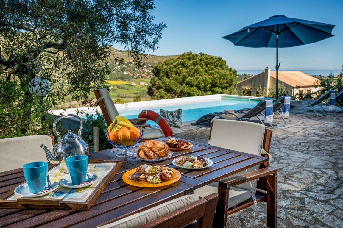 250 M² Villa ∙ 4 Chambres ∙ 8 Personnes - Castellammare del Golfo