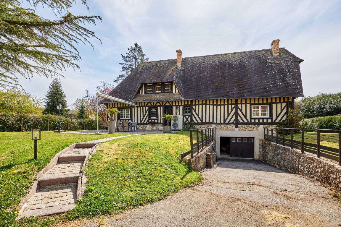 200 M² Huis ∙ 3 Slaapkamers ∙ 10 Gasten - Le Neubourg