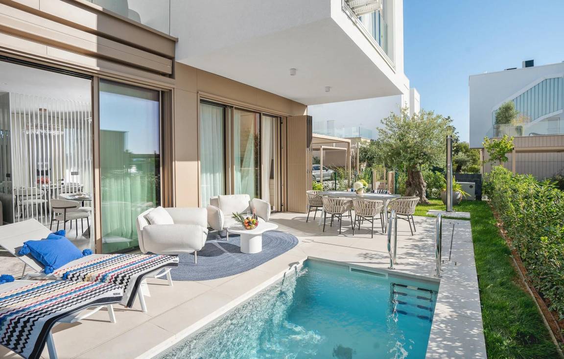 220 M² Dúplex ∙ 4 Habitaciones ∙ 8 Huéspedes - Galešnjak
