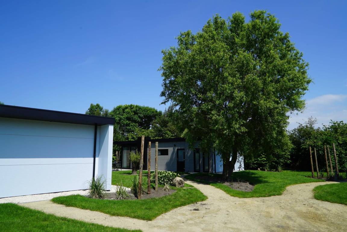 Bungalow ∙ 2 Bedrooms ∙ 4 Guests - The Hague