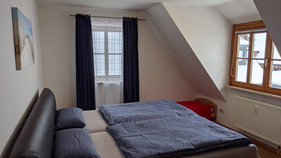 Ferienwohnung ∙ 2 Schlafzimmer ∙ 4 Gäste - Allersberg